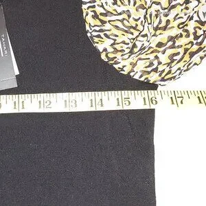 Tahari | Tops | Tahari Stretch Knit Top Animal Print Puff 34 Sleeves ...